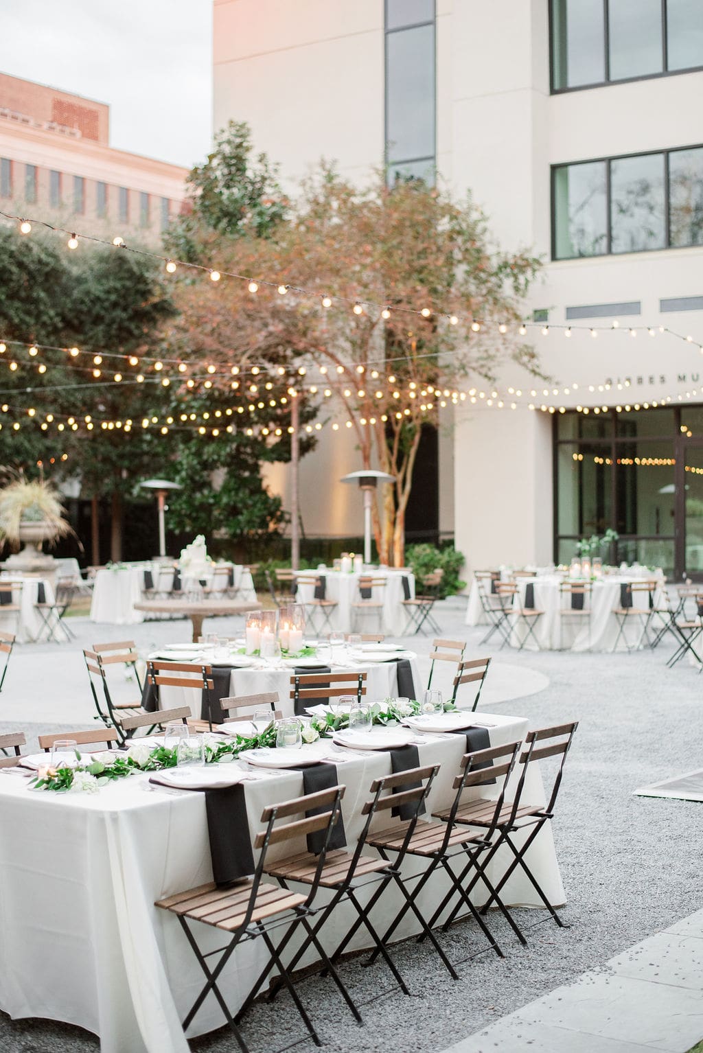 The Guide On How To Tip Wedding Vendors