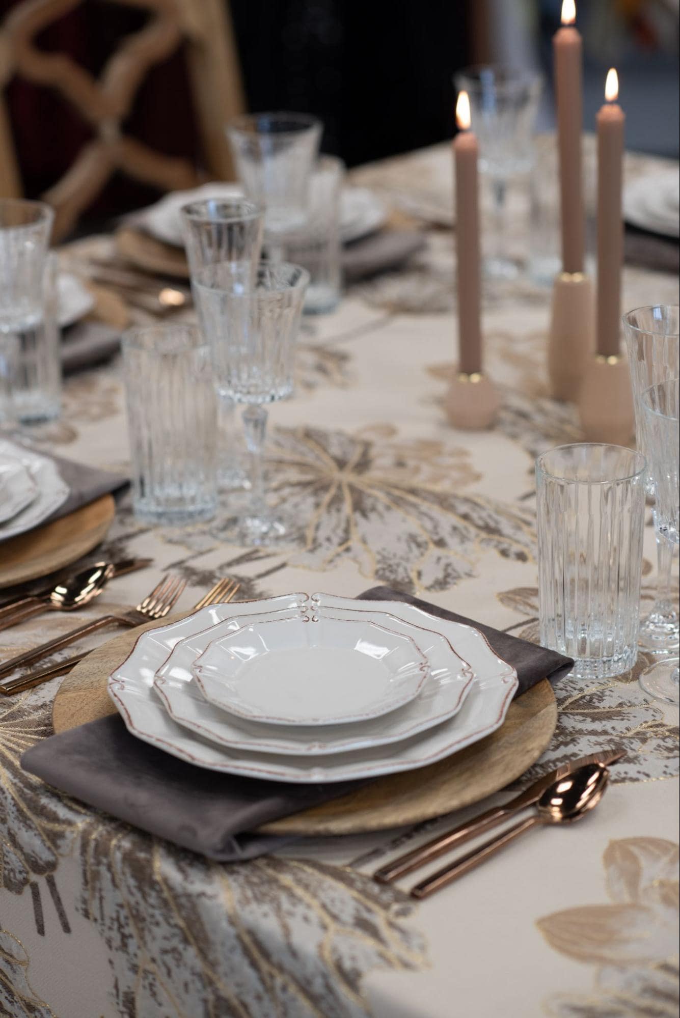 Various Ways To Set Tableware At An Event